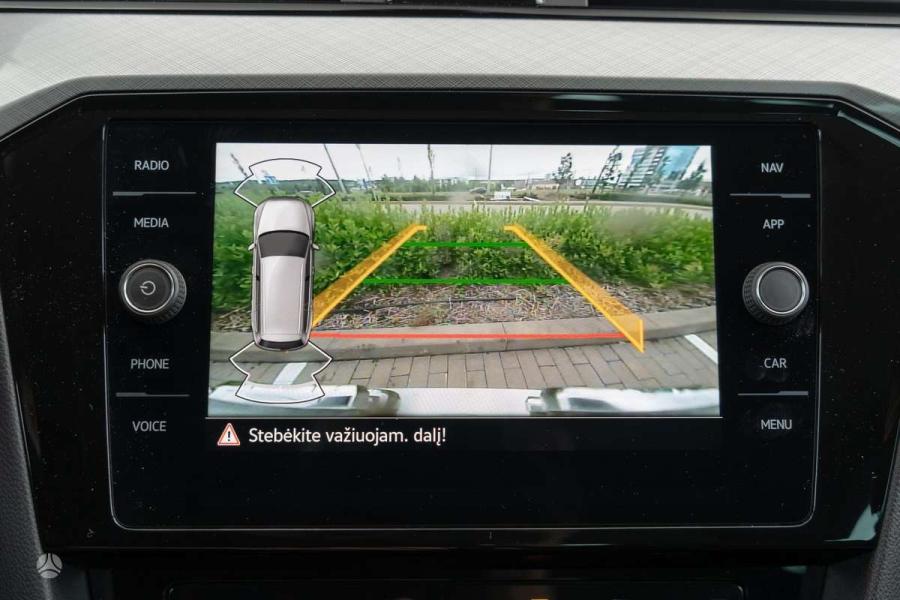 Balts Volkswagen Passat 2021 Viļņa, ar dzinēja tilpumu 1.50 L un nobraukumu 141 tūkst. km par 15500 €, foto 26 vietnē AUTOMOTO.COM.LV