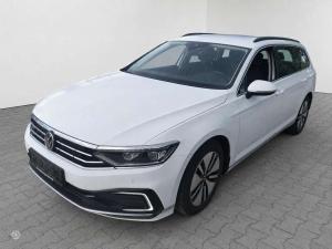 Balts Volkswagen Passat 2021 Viļņa, ar dzinēja tilpumu 1.40 L un nobraukumu 129 tūkst. km par 18300 €, foto  vietnē AUTOMOTO.COM.LV