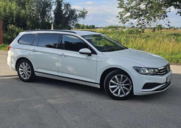 Balts Volkswagen Passat 2021 Kauņa, ar dzinēja tilpumu 2.00 L un nobraukumu 123 tūkst. km par 14100 €, foto 4 vietnē AUTOMOTO.COM.LV