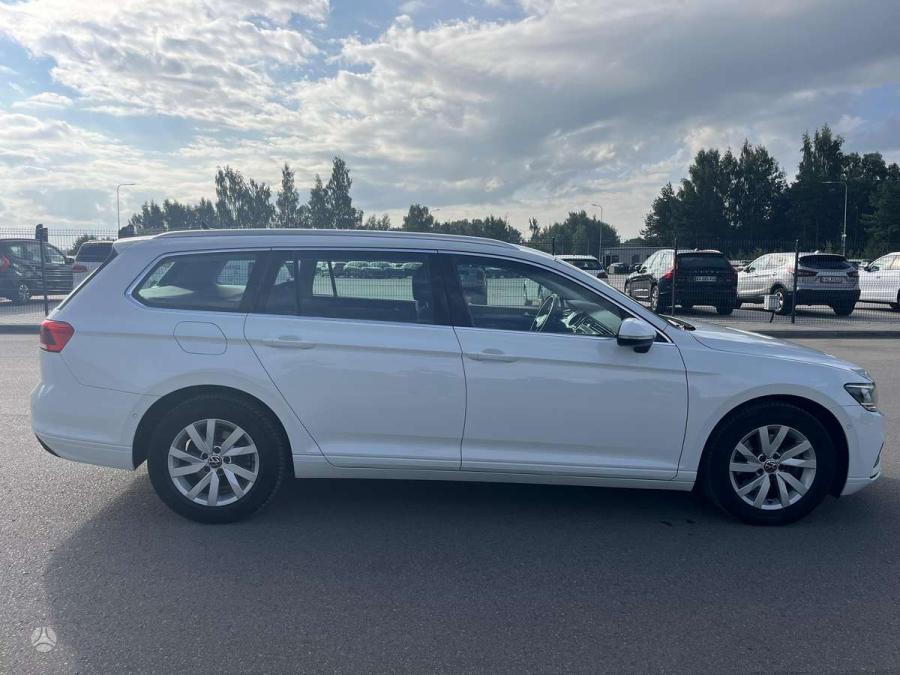 Balts Volkswagen Passat 2021 Tauragė, ar dzinēja tilpumu 1.97 L un nobraukumu 212 tūkst. km par 11800 €, foto 5 vietnē AUTOMOTO.COM.LV