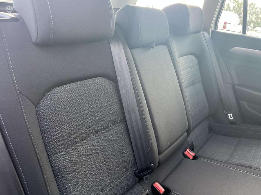 Balts Volkswagen Passat 2021 Tauragė, ar dzinēja tilpumu 1.97 L un nobraukumu 212 tūkst. km par 11800 €, foto 22 vietnē AUTOMOTO.COM.LV