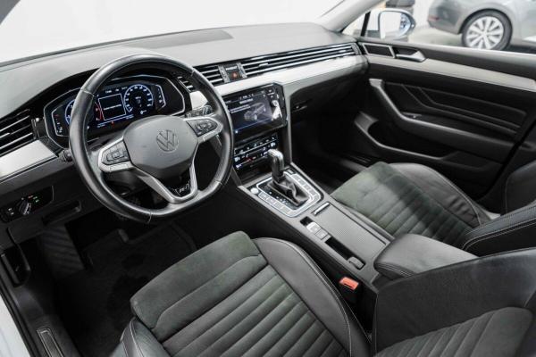 Фольксваген Пассат 2021 в Таллин на AUTOMOTO.COM.LV Белый Фольксваген Пассат 2021 в Таллин, объемом двигателя 2.00 л и пробегом 139 тыс. км за 23900 €, фото 9 на AUTOMOTO.COM.LV