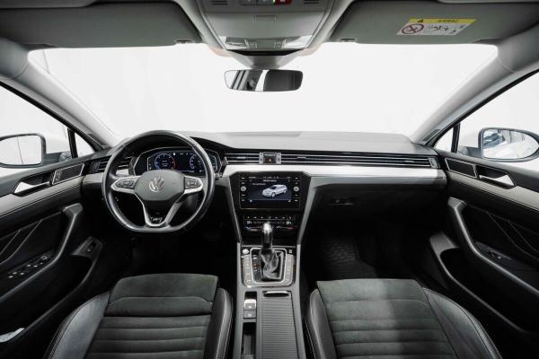 Фольксваген Пассат 2021 в Таллин на AUTOMOTO.COM.LV Белый Фольксваген Пассат 2021 в Таллин, объемом двигателя 2.00 л и пробегом 139 тыс. км за 23900 €, фото 10 на AUTOMOTO.COM.LV