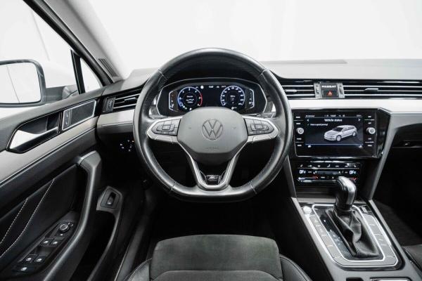 Фольксваген Пассат 2021 в Таллин на AUTOMOTO.COM.LV Белый Фольксваген Пассат 2021 в Таллин, объемом двигателя 2.00 л и пробегом 139 тыс. км за 23900 €, фото 11 на AUTOMOTO.COM.LV