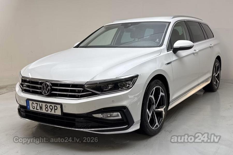 White Volkswagen Passat 2022 in Tallinn, with an engine capacity of 2.00 L and mileage of 85 thousand km for 27995 €, photo 1 on AUTOMOTO.COM.LV