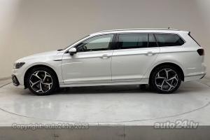 White Volkswagen Passat 2022 in Tallinn, with an engine capacity of 2.00 L and mileage of 85 thousand km for 27995 €, photo 3 on AUTOMOTO.COM.LV