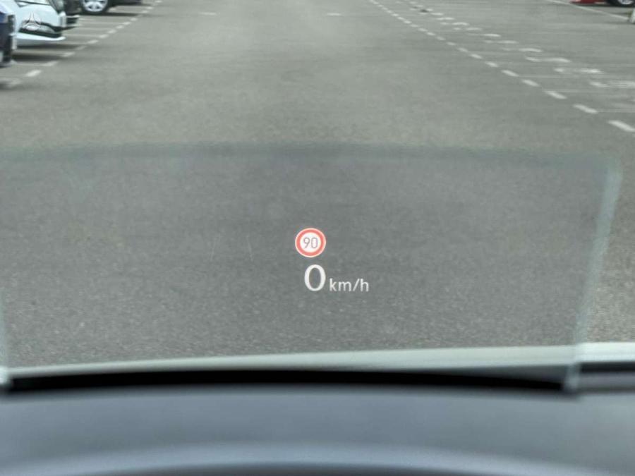 White Volkswagen Passat 2022 in Vilnius, with an engine capacity of 1.40 L and mileage of 222 thousand km for 14999 €, photo 22 on AUTOMOTO.COM.LV