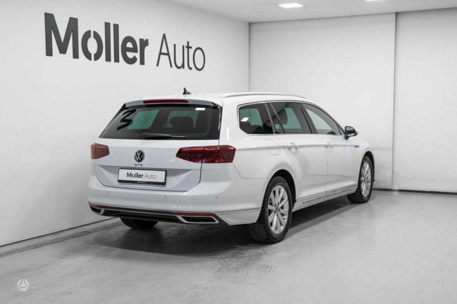 Balts Volkswagen Passat 2022 Viļņa, ar dzinēja tilpumu 1.40 L un nobraukumu 85 tūkst. km par 23500 €, foto 4 vietnē AUTOMOTO.COM.LV