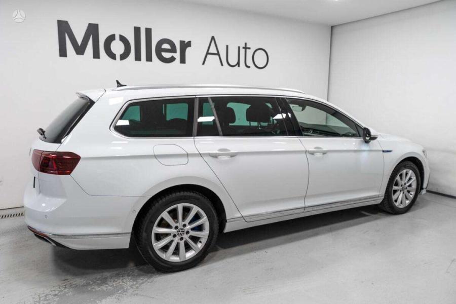 Balts Volkswagen Passat 2022 Viļņa, ar dzinēja tilpumu 1.40 L un nobraukumu 85 tūkst. km par 23500 €, foto 5 vietnē AUTOMOTO.COM.LV