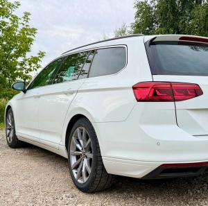 Balts Volkswagen Passat 2022 Šauļi, ar dzinēja tilpumu 1.97 L un nobraukumu 238 tūkst. km par 12500 €, foto 14 vietnē AUTOMOTO.COM.LV