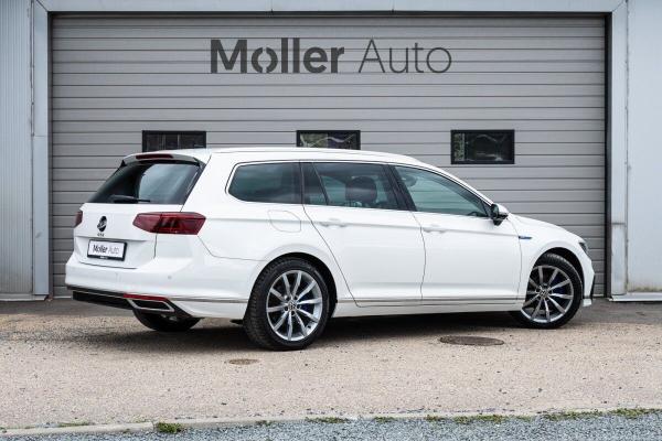Balts Volkswagen Passat 2022 Jelgava, ar dzinēja tilpumu 1.40 L un nobraukumu 138 tūkst. km par 22550 €, foto 3 vietnē AUTOMOTO.COM.LV