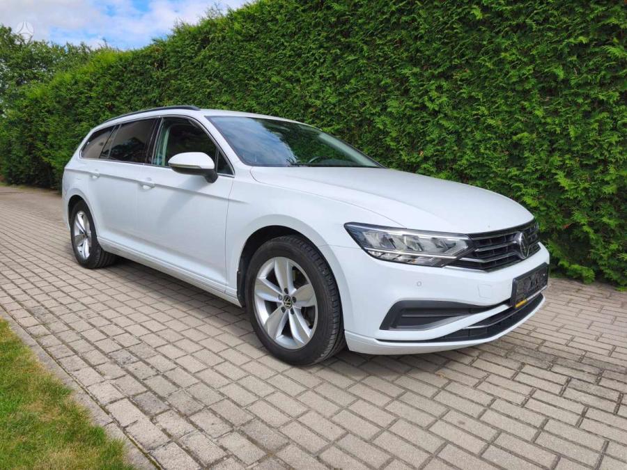 Balts Volkswagen Passat 2022 Viļņa, ar dzinēja tilpumu 1.50 L un nobraukumu 89 tūkst. km par 19239 €, foto 4 vietnē AUTOMOTO.COM.LV