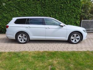 Balts Volkswagen Passat 2022 Viļņa, ar dzinēja tilpumu 1.50 L un nobraukumu 89 tūkst. km par 19239 €, foto 7 vietnē AUTOMOTO.COM.LV