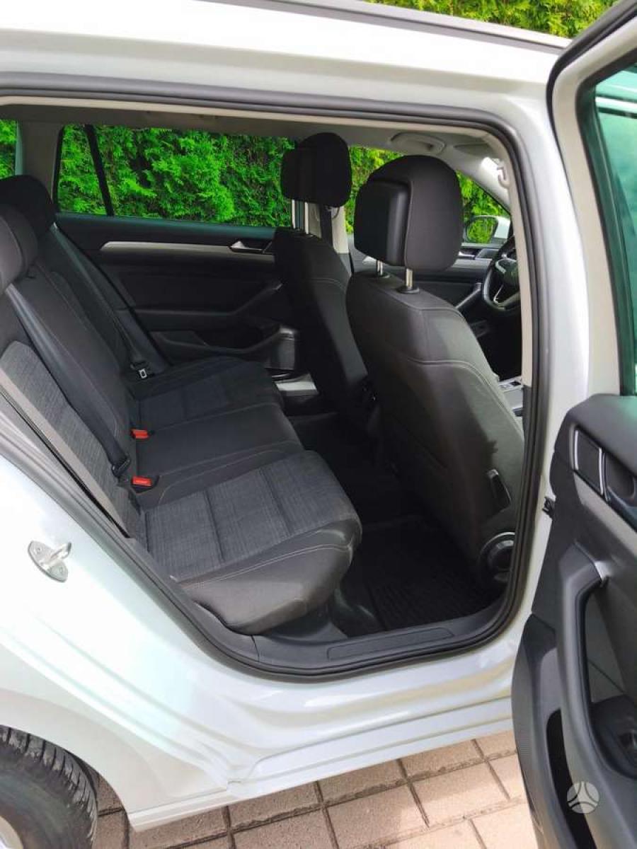 Balts Volkswagen Passat 2022 Viļņa, ar dzinēja tilpumu 1.50 L un nobraukumu 89 tūkst. km par 19239 €, foto 15 vietnē AUTOMOTO.COM.LV