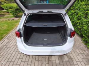 Balts Volkswagen Passat 2022 Viļņa, ar dzinēja tilpumu 1.50 L un nobraukumu 89 tūkst. km par 19239 €, foto 17 vietnē AUTOMOTO.COM.LV