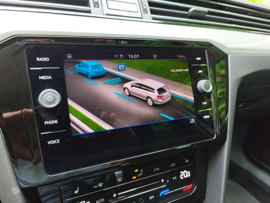 Balts Volkswagen Passat 2022 Viļņa, ar dzinēja tilpumu 1.50 L un nobraukumu 89 tūkst. km par 19239 €, foto 21 vietnē AUTOMOTO.COM.LV