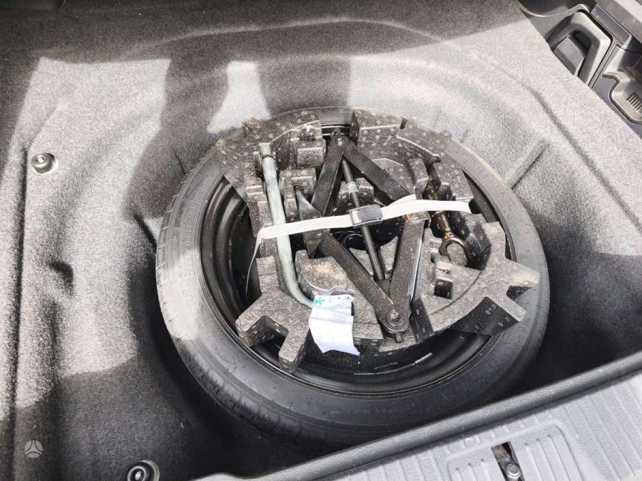 Balts Volkswagen Passat 2022 Viļņa, ar dzinēja tilpumu 1.50 L un nobraukumu 89 tūkst. km par 19239 €, foto 23 vietnē AUTOMOTO.COM.LV