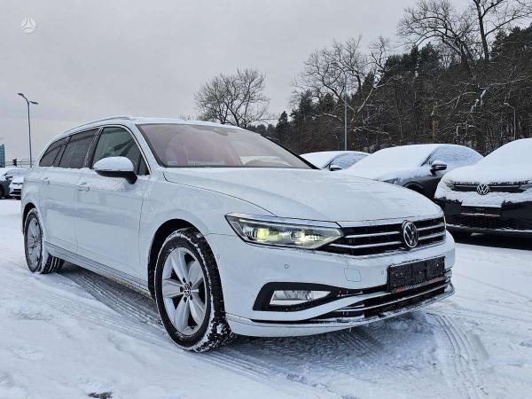 Balts Volkswagen Passat 2023 Viļņa, ar dzinēja tilpumu 1.97 L un nobraukumu 209 tūkst. km par 19000 €, foto 1 vietnē AUTOMOTO.COM.LV