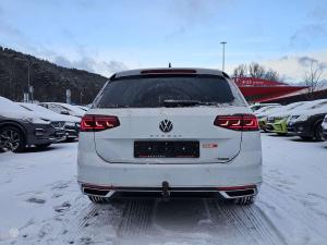 White Volkswagen Passat 2023 in Vilnius, with an engine capacity of 1.97 L and mileage of 209 thousand km for 19000 €, photo 6 on AUTOMOTO.COM.LV