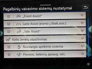 White Volkswagen Passat 2023 in Vilnius, with an engine capacity of 1.97 L and mileage of 200 thousand km for 17700 €, photo 22 on AUTOMOTO.COM.LV