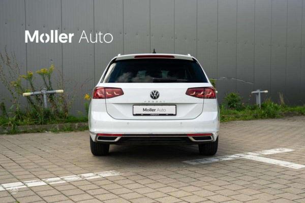 Balts Volkswagen Passat 2023 Viļņa, ar dzinēja tilpumu 2.00 L un nobraukumu 137 tūkst. km par 26350 €, foto 6 vietnē AUTOMOTO.COM.LV