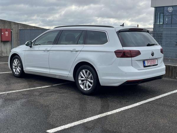 Balts Volkswagen Passat 2023 Viļņa, ar dzinēja tilpumu 1.97 L un nobraukumu 155 tūkst. km par 18850 €, foto 3 vietnē AUTOMOTO.COM.LV