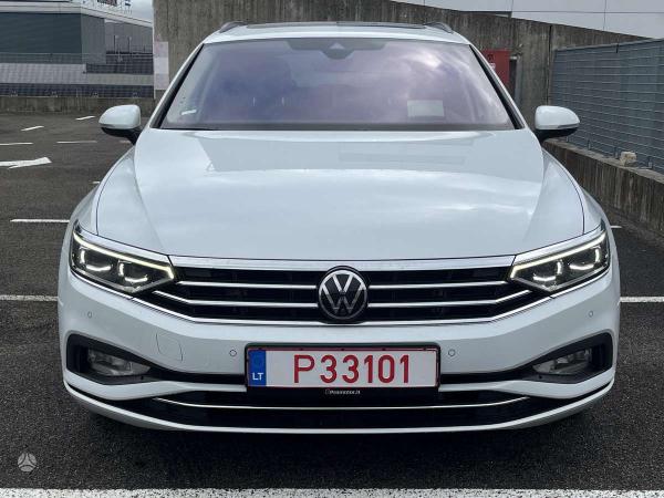 Balts Volkswagen Passat 2023 Viļņa, ar dzinēja tilpumu 1.97 L un nobraukumu 155 tūkst. km par 18850 €, foto 4 vietnē AUTOMOTO.COM.LV