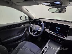 Белый Фольксваген Пассат 2024 в Таллин, объемом двигателя 1.50 л и пробегом 39 тыс. км за 28900 €, фото 12 на AUTOMOTO.COM.LV