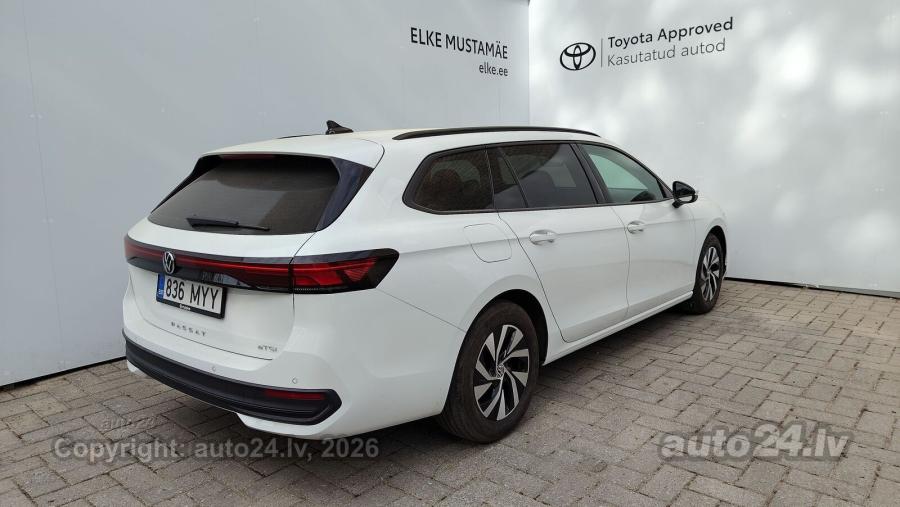 White Volkswagen Passat 2024 in Tallinn, with an engine capacity of 1.50 L and mileage of 39 thousand km for 27900 €, photo 3 on AUTOMOTO.COM.LV