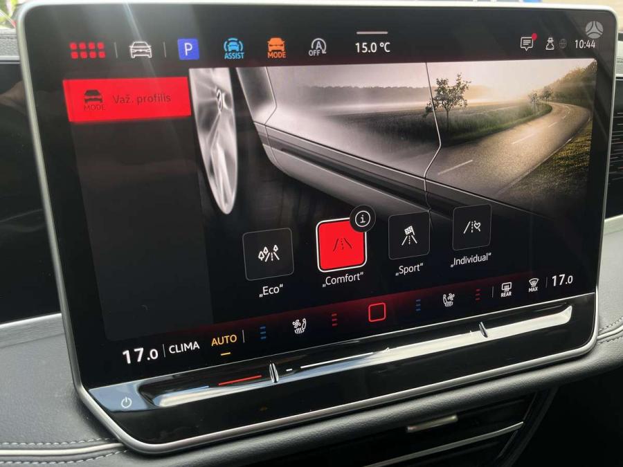 White Volkswagen Passat 2024 in Vilnius, with an engine capacity of 1.97 L and mileage of 172 thousand km for 23900 €, photo 33 on AUTOMOTO.COM.LV