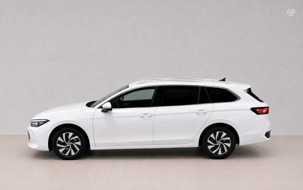 Balts Volkswagen Passat 2024 Kauņa, ar dzinēja tilpumu 1.97 L un nobraukumu 57 tūkst. km par 29900 €, foto 3 vietnē AUTOMOTO.COM.LV