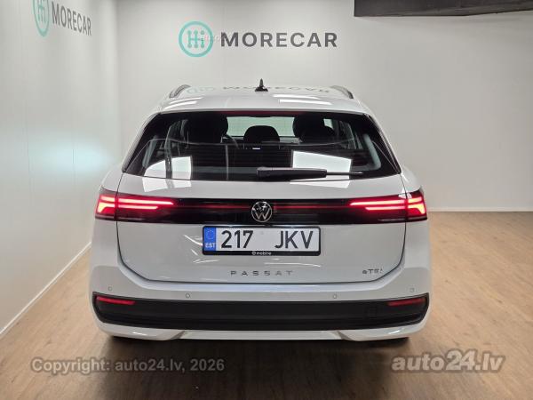 Volkswagen Passat 2024 Tallina vietnē Balts Volkswagen Passat 2024 Tallina, ar dzinēja tilpumu 1.50 L un nobraukumu 29 tūkst. km par 27900 €, foto 6 vietnē AUTOMOTO.COM.LV