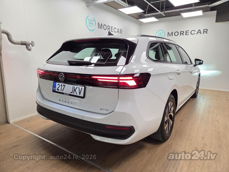 Balts Volkswagen Passat 2024 Tallina, ar dzinēja tilpumu 1.50 L un nobraukumu 29 tūkst. km par 27900 €, foto 7 vietnē AUTOMOTO.COM.LV