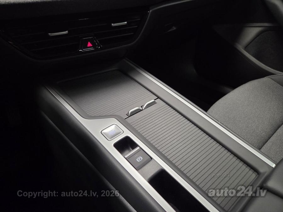 Balts Volkswagen Passat 2024 Tallina, ar dzinēja tilpumu 1.50 L un nobraukumu 29 tūkst. km par 27900 €, foto 12 vietnē AUTOMOTO.COM.LV