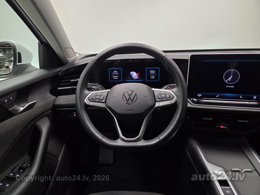 Balts Volkswagen Passat 2024 Tallina, ar dzinēja tilpumu 1.50 L un nobraukumu 29 tūkst. km par 27900 €, foto 14 vietnē AUTOMOTO.COM.LV