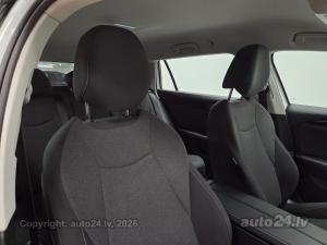 Balts Volkswagen Passat 2024 Tallina, ar dzinēja tilpumu 1.50 L un nobraukumu 29 tūkst. km par 27900 €, foto 17 vietnē AUTOMOTO.COM.LV