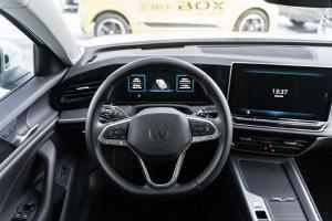 Balts Volkswagen Passat 2025 Viļņa, ar dzinēja tilpumu 1.50 L un nobraukumu 18 tūkst. km par 34990 €, foto 15 vietnē AUTOMOTO.COM.LV
