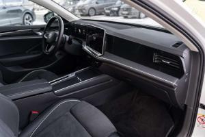 Balts Volkswagen Passat 2025 Viļņa, ar dzinēja tilpumu 1.50 L un nobraukumu 18 tūkst. km par 34990 €, foto 18 vietnē AUTOMOTO.COM.LV