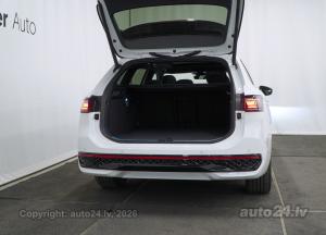 Balts Volkswagen Passat 2025 Tallina, ar dzinēja tilpumu 1.50 L un nobraukumu 6 tūkst. km par 45500 €, foto 8 vietnē AUTOMOTO.COM.LV