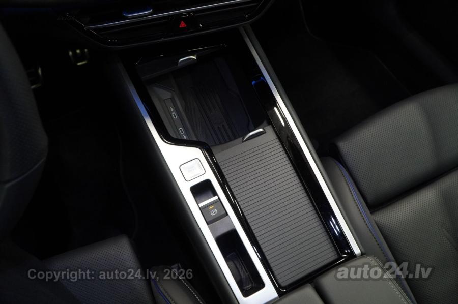 Balts Volkswagen Passat 2025 Tallina, ar dzinēja tilpumu 1.50 L un nobraukumu 6 tūkst. km par 45500 €, foto 14 vietnē AUTOMOTO.COM.LV