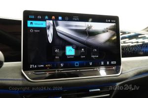 Balts Volkswagen Passat 2025 Tallina, ar dzinēja tilpumu 1.50 L un nobraukumu 6 tūkst. km par 45500 €, foto 20 vietnē AUTOMOTO.COM.LV