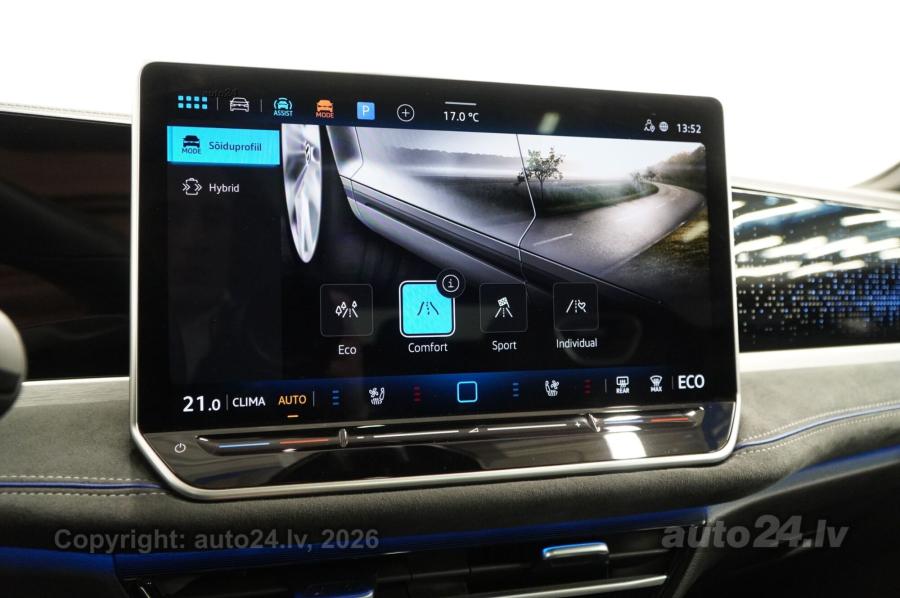 Balts Volkswagen Passat 2025 Tallina, ar dzinēja tilpumu 1.50 L un nobraukumu 6 tūkst. km par 45500 €, foto 20 vietnē AUTOMOTO.COM.LV