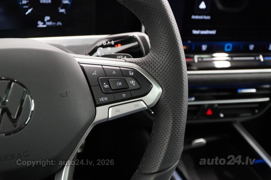 Balts Volkswagen Passat 2025 Tallina, ar dzinēja tilpumu 1.50 L un nobraukumu 6 tūkst. km par 45500 €, foto 23 vietnē AUTOMOTO.COM.LV