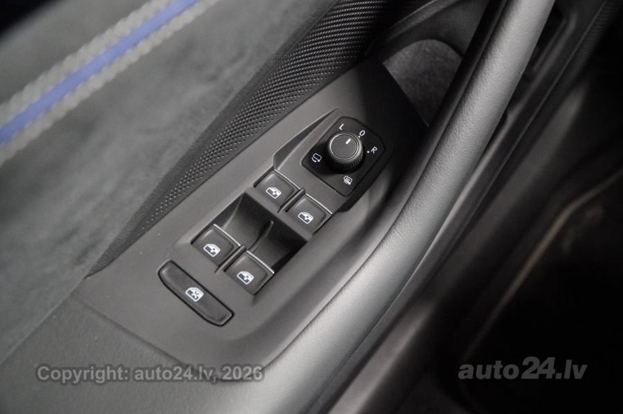 Balts Volkswagen Passat 2025 Tallina, ar dzinēja tilpumu 1.50 L un nobraukumu 6 tūkst. km par 45500 €, foto 25 vietnē AUTOMOTO.COM.LV