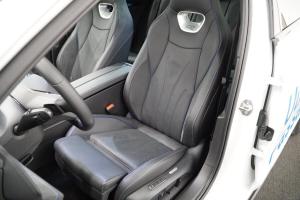 Balts Volkswagen Passat 2025 Tallina, ar dzinēja tilpumu 1.50 L un nobraukumu 6 tūkst. km par 45500 €, foto 9 vietnē AUTOMOTO.COM.LV