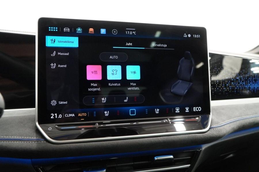 Balts Volkswagen Passat 2025 Tallina, ar dzinēja tilpumu 1.50 L un nobraukumu 6 tūkst. km par 45500 €, foto 16 vietnē AUTOMOTO.COM.LV