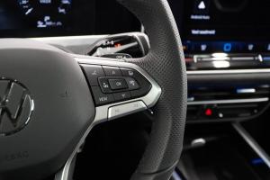 Balts Volkswagen Passat 2025 Tallina, ar dzinēja tilpumu 1.50 L un nobraukumu 6 tūkst. km par 45500 €, foto 24 vietnē AUTOMOTO.COM.LV