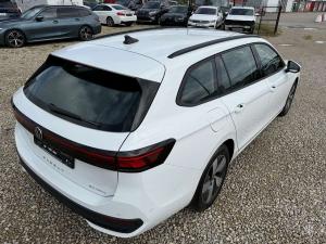White Volkswagen Passat 2025 in Vilnius, with an engine capacity of 1.50 L and mileage of 27 thousand km for 27500 €, photo 39 on AUTOMOTO.COM.LV