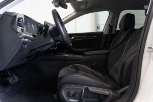 Balts Volkswagen Passat 2025 Viļņa, ar dzinēja tilpumu 1.50 L un nobraukumu 18 tūkst. km par 33990 €, foto 22 vietnē AUTOMOTO.COM.LV