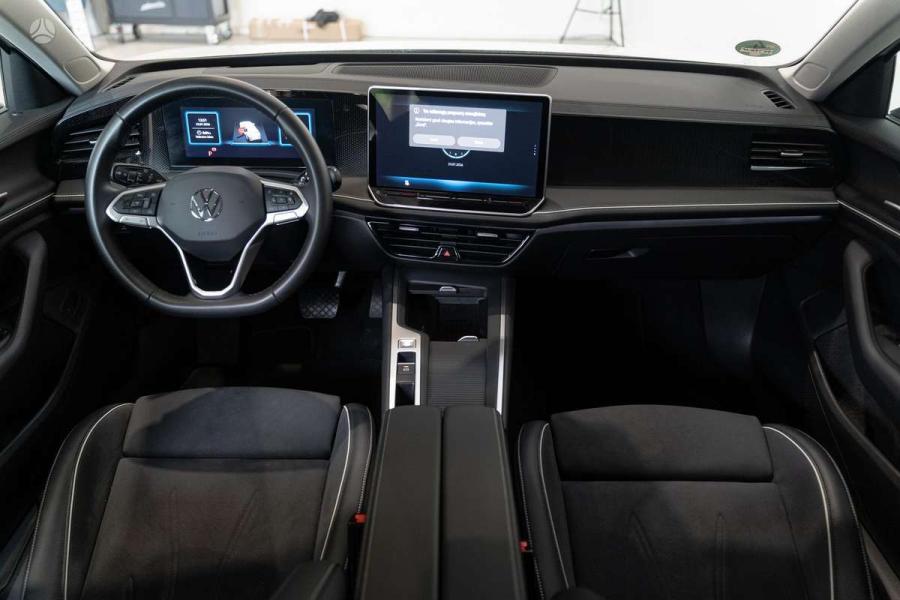 Balts Volkswagen Passat 2025 Viļņa, ar dzinēja tilpumu 1.50 L un nobraukumu 18 tūkst. km par 33990 €, foto 33 vietnē AUTOMOTO.COM.LV